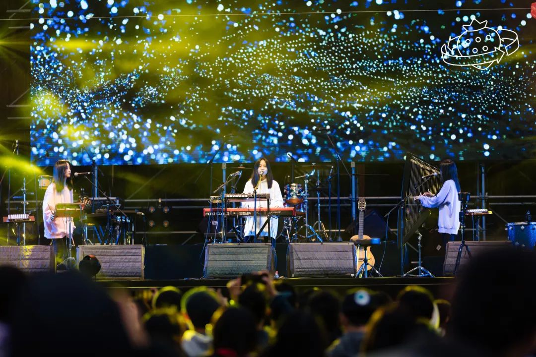 福禄寿FloruitShow全新单曲《玉珍》丨写给外婆：让风带着思念起飞