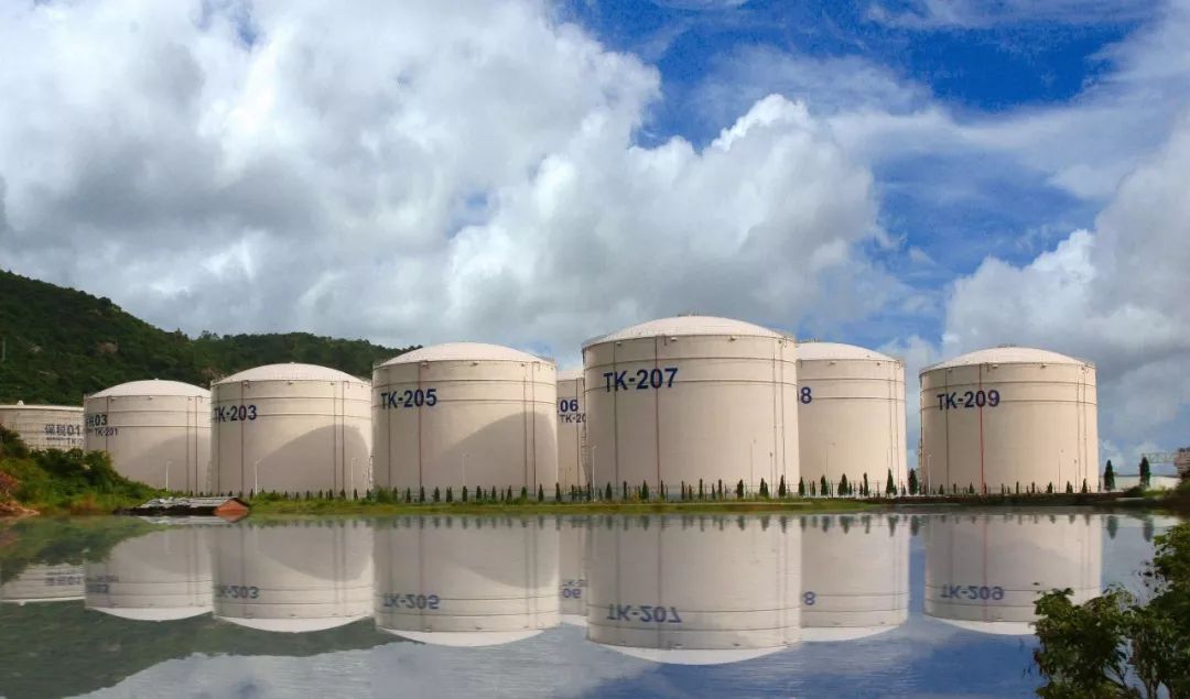 储罐大型化！中国LNG接收站都有多大的储罐？_新浪财经_新浪网