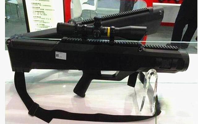 军事丨国产PY132A激光眩目枪，是唯一获得解放军的认可的|激光|解放军_新浪新闻