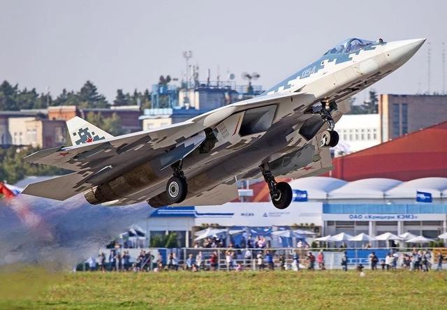 苏57基本布局背离隐身设计原则 或仅达到三代机改水平_手机新浪网