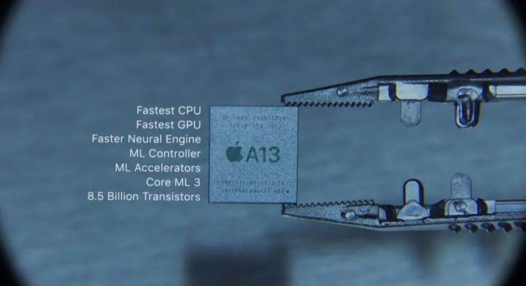 纽约iPhone 11将告罄！为何iPhone 11成2019年最保值手机？__财经头条