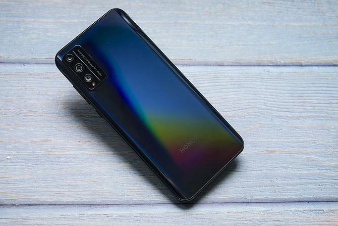 一代神U助力 荣耀Play4T Pro斩获京东天猫苏宁销量冠军|苏宁|荣耀_新浪科技_新浪网