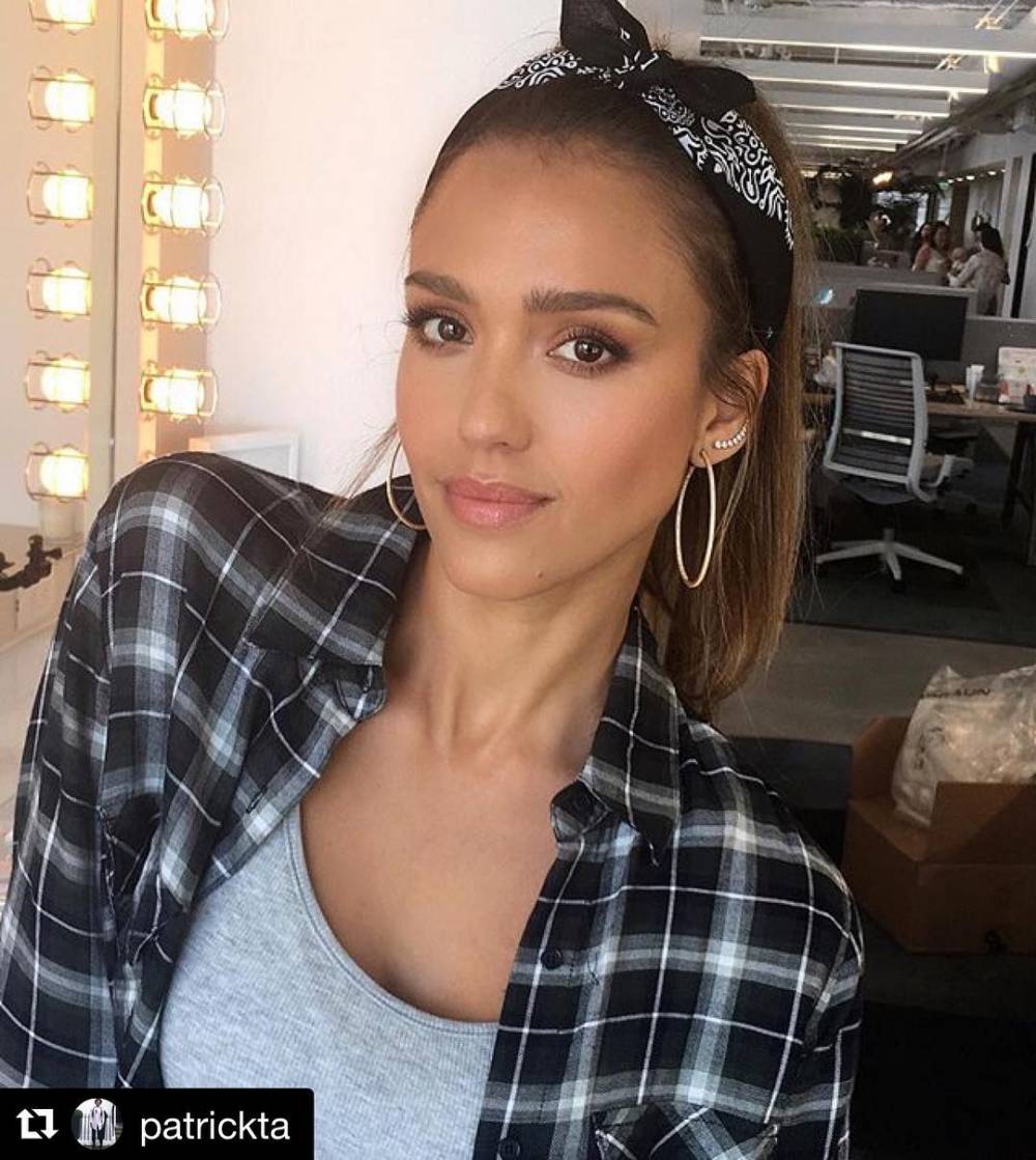 今日图集：女神评选8强选手—隐形女侠阿尔芭_手机新浪网