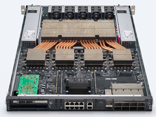 Graphcore发布第二代IPU及IPU-M2000 三大颠覆性技术定义AI计算的未来|AI|通信_新浪科技_新浪网