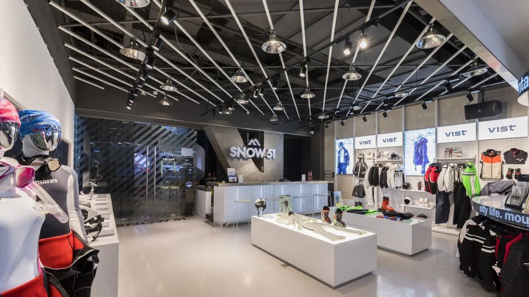 SNOW51：室内滑雪背后“人”的逻辑_新浪财经_新浪网