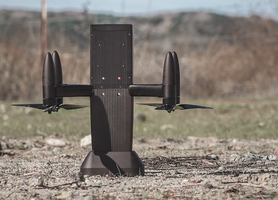 Anduril发布军用智能无人机Ghost 4，它是五角大楼「指定供应商」，创始人视特朗普为偶像_手机新浪网