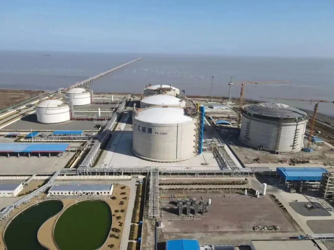 广汇能源启东LNG接收站6#20万方LNG储罐项目顺利完成穹顶浇筑_手机新浪网
