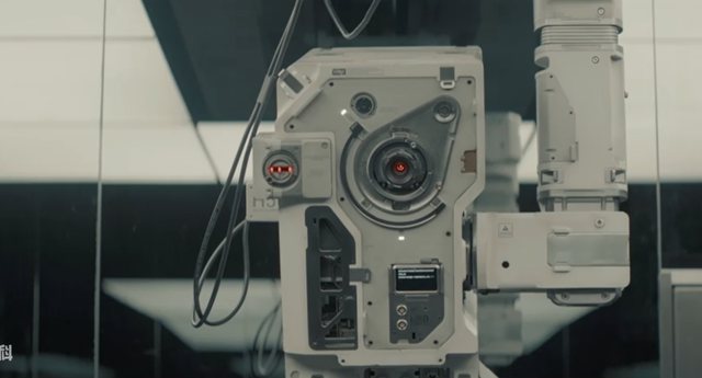 科技圆桌派丨《流浪地球2》成黑科技预告片？“大boss”早已现身_手机新浪网