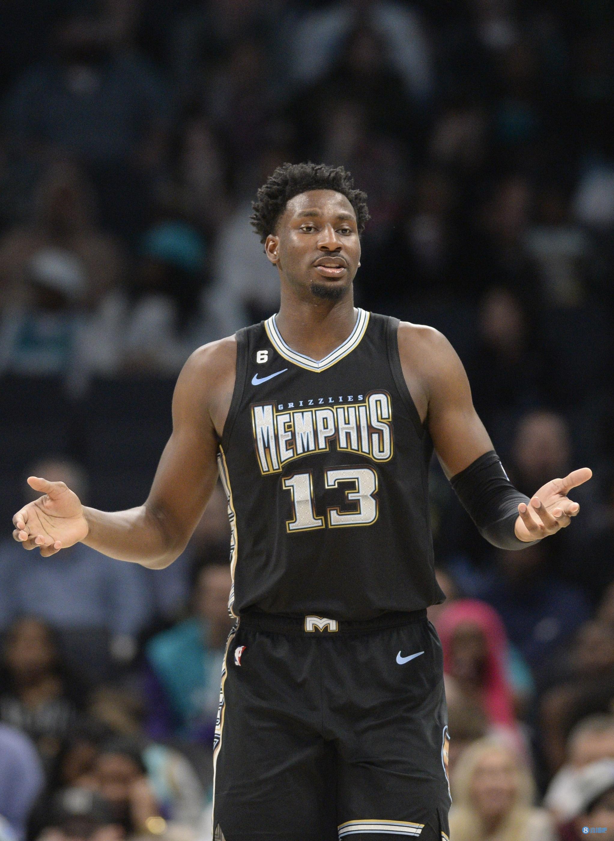 灰熊主场给JJJ防守数据造假？詹金斯：这很蠢 他是联盟最佳防守人_手机新浪网