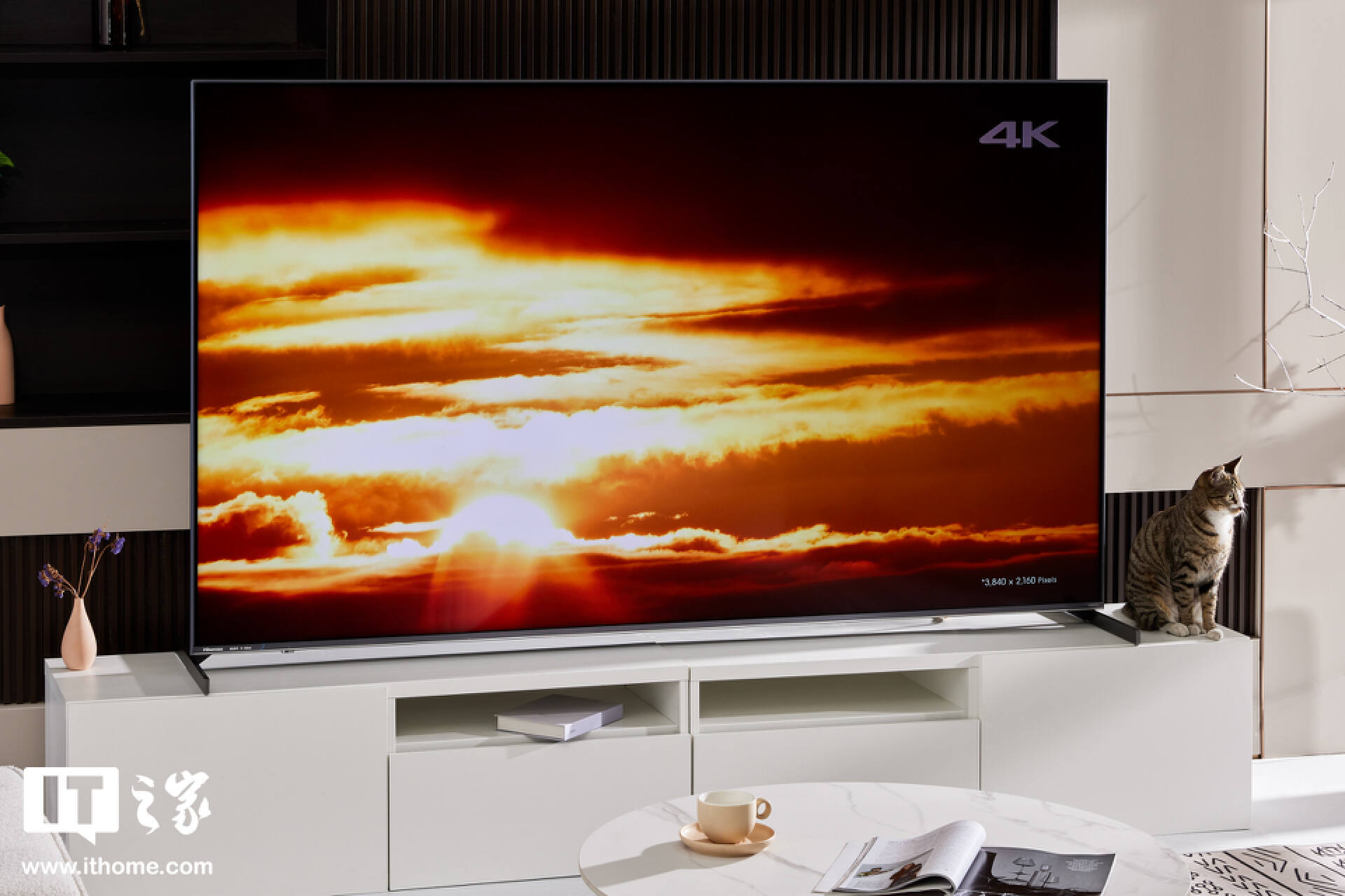 【it之家开箱】千级分区巅峰画质,海信 E8k 85 英寸开箱大赏 海信 144hz 新浪科技 新浪网