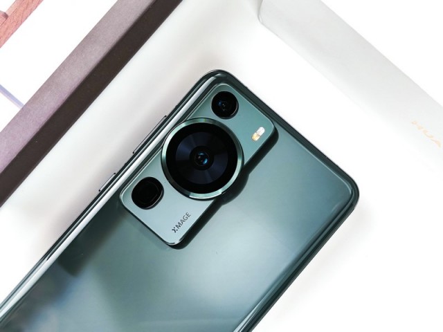 华为P60 Pro评测：首创超聚光夜视长焦摄像头 轻松拍好夜景不一样的美_手机新浪网