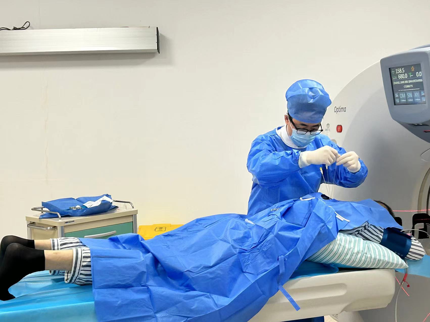 体内放几个小太阳就能杀死癌细胞？粒子植入为肿瘤治疗新选择肿瘤新浪财经新浪网 1111