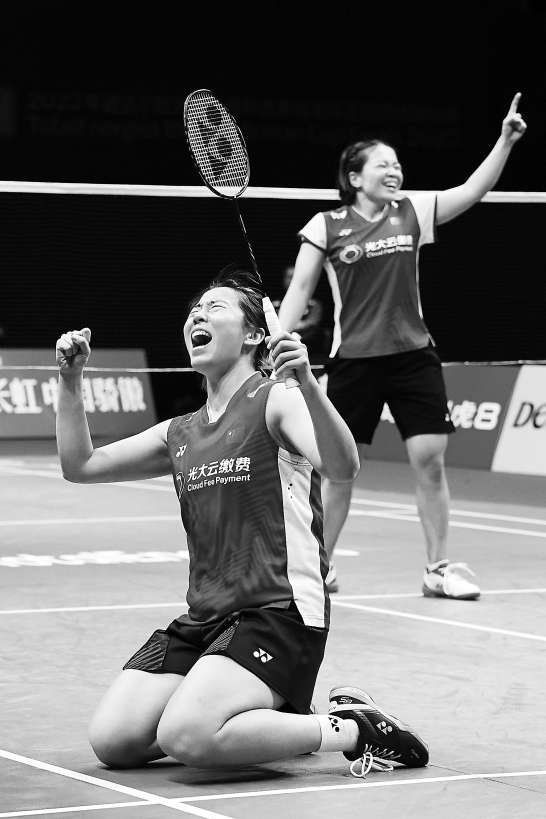 国羽半决赛击败日本队_新浪财经_新浪网