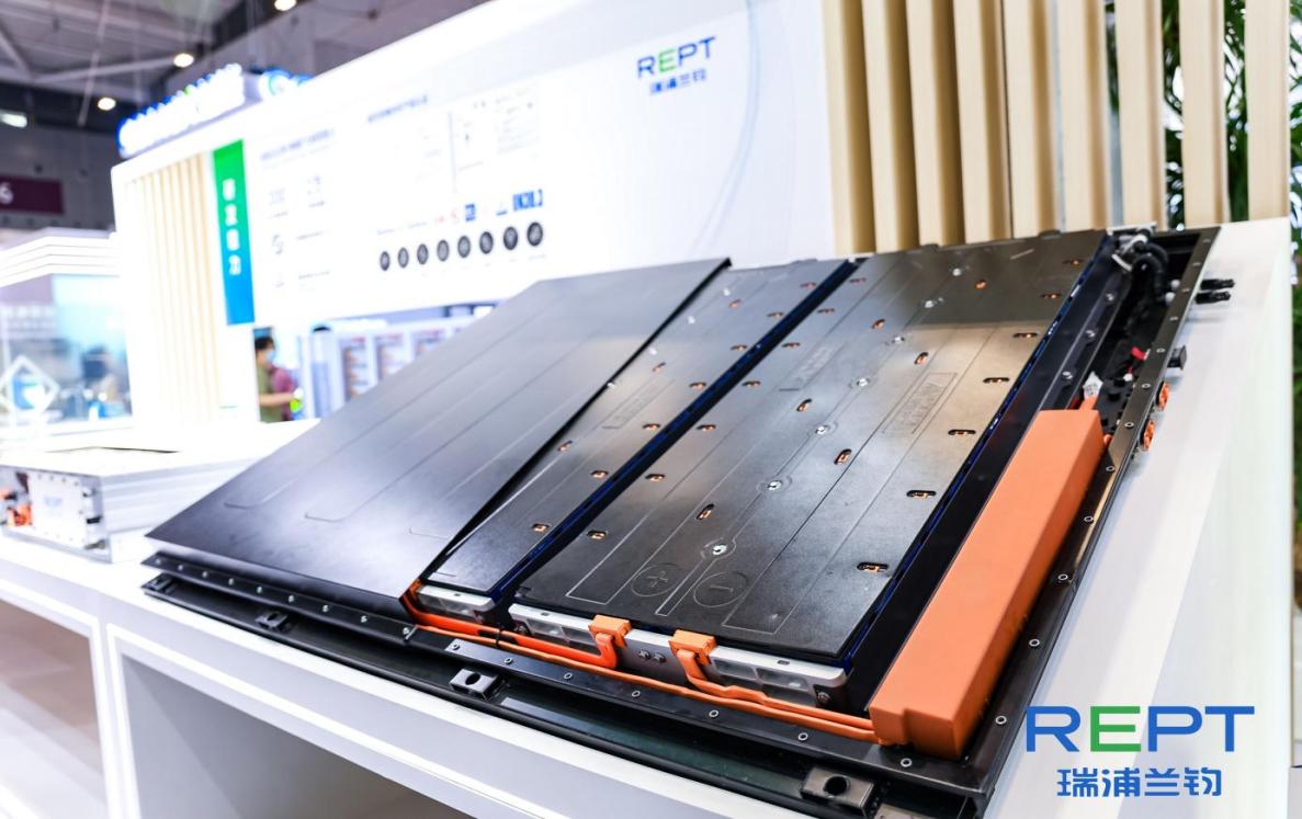 续航破1000公里，瑞浦兰钧问顶电池成CIBF2023明星产品|瑞浦兰钧|电芯|储能_手机新浪网