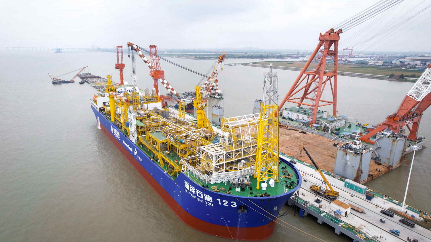 我国首艘全新智能浮式生产储卸油装置交付|海洋石油_新浪财经_新浪网