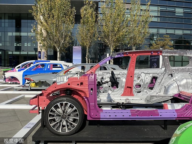 汽车并非越大越安全，中型车事故死亡率更低|中型车_新浪财经_新浪网