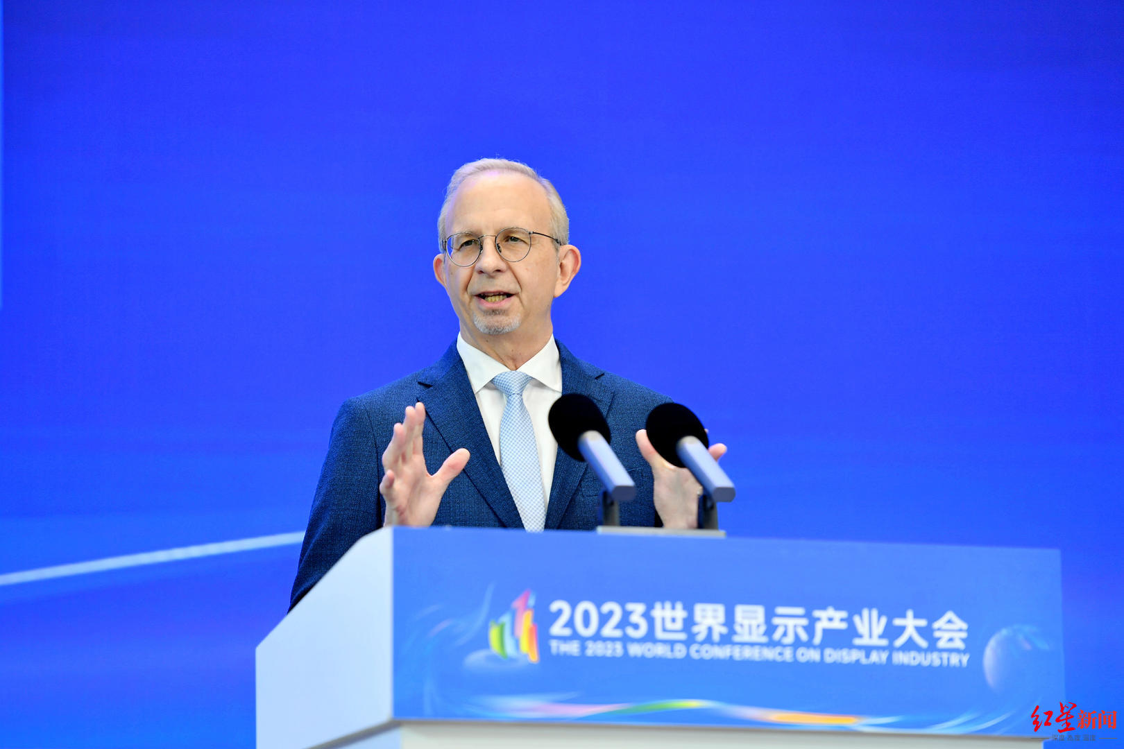 行业产值超4900亿！无处不在的“显示”，带来哪些意想不到的机遇？|显示技术_新浪科技_新浪网