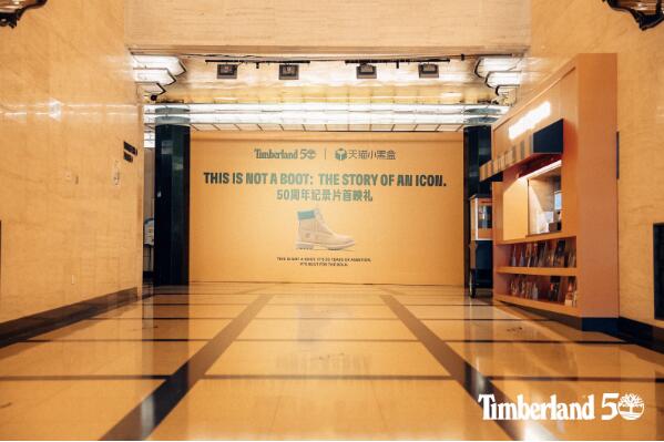 50周年发布纪录片《THIS IS NOT A BOOT: THE STORY OF AN ICON》_新浪新闻