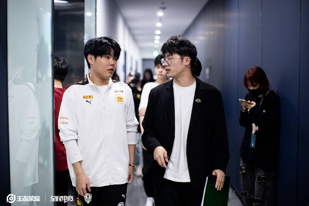 次级挑战者通过多轮质检 主播战队首次参赛即入八强｜KPL封面观察|KPL_新浪科技_新浪网