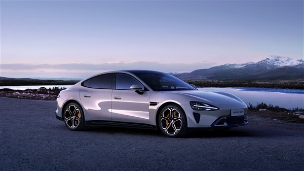 小米汽车SU7设计师手稿出炉：宝马iX、奔驰EQXX设计师操刀设计|小米|宝马iX|奔驰_新浪科技_新浪网