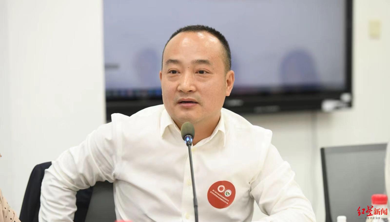 致敬先进典型丨岳付飞：将成立和美乡村发展治理学院，推动宜居宜业和美乡村建设|金城_新浪科技_新浪网