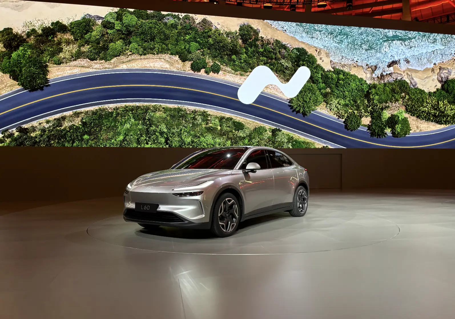 预售21.99万元起 乐道L60被曝9月10日上市|20-25万_新浪科技_新浪网