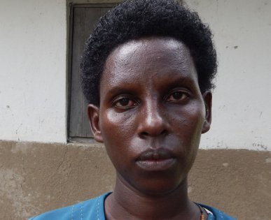 为了圆一个谎言，他们烧死上百人！至今下落不明！|乌干达_新浪财经_新浪网