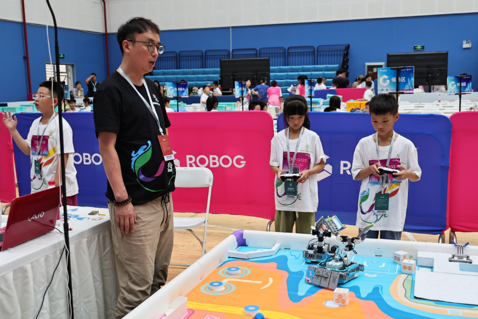 2024世界机器人大赛Robo Genius赛项昆明锦标赛完满落幕|锦标赛_新浪新闻