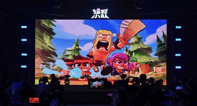 时隔六年Supercell推出休闲手游《爆裂小队》，7月30日国服首测并强化社交属性_新浪财经_新浪网