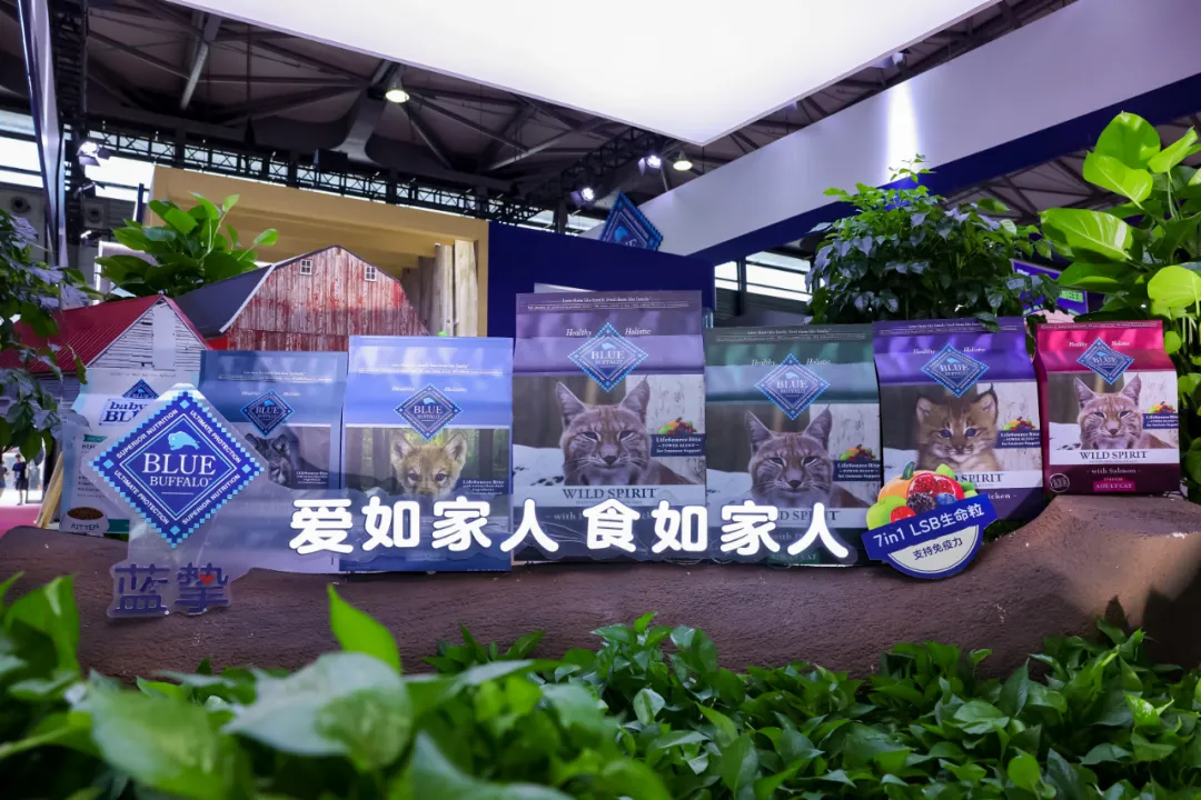 亚宠展圆满闭幕,Blue Buffalo蓝挚带来多元产品以及先进喂养理念|Baby_新浪新闻