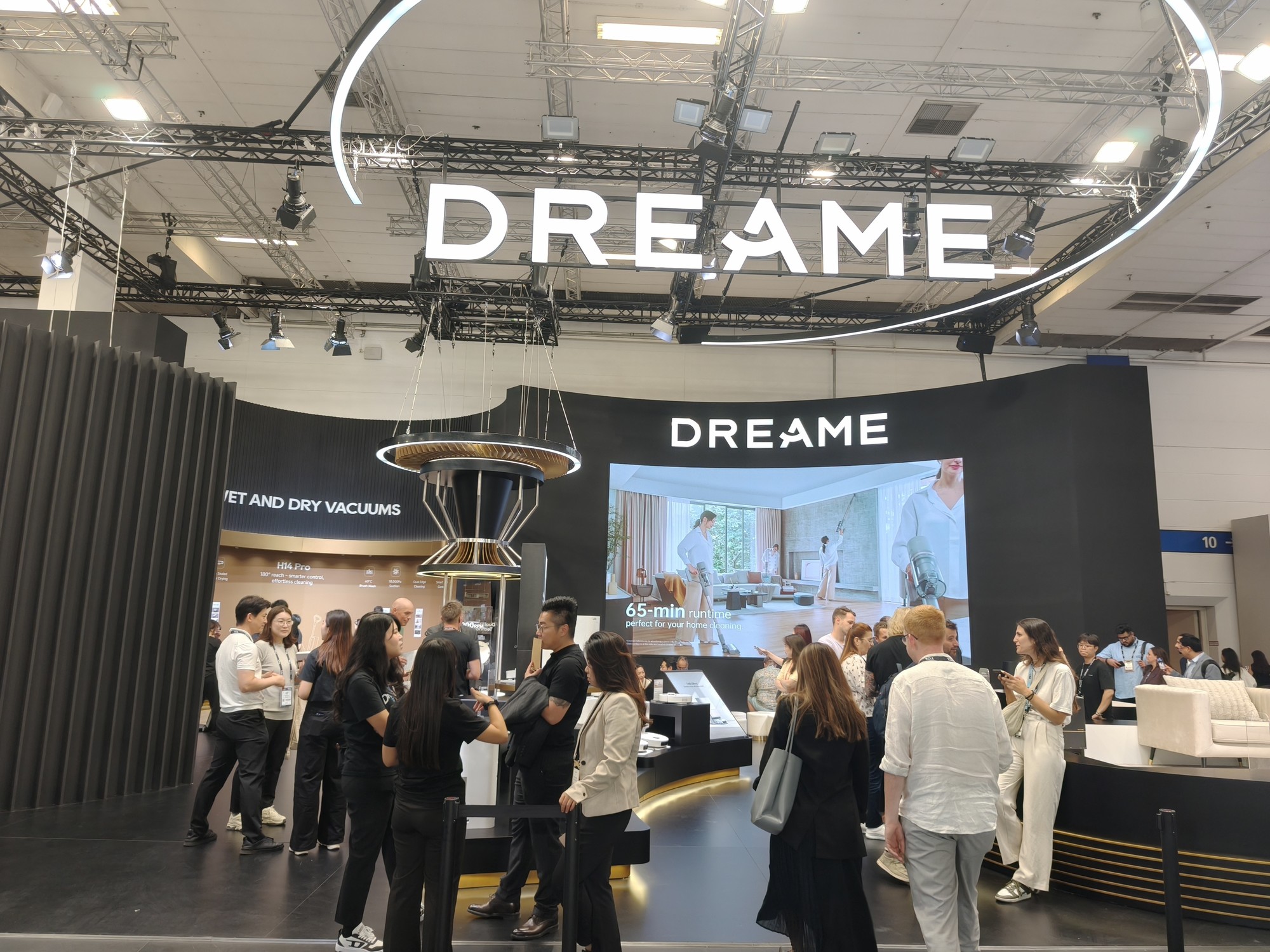 追觅科技IFA2024：以创新技术绘就未来智能家居新蓝图_新浪科技_新浪网