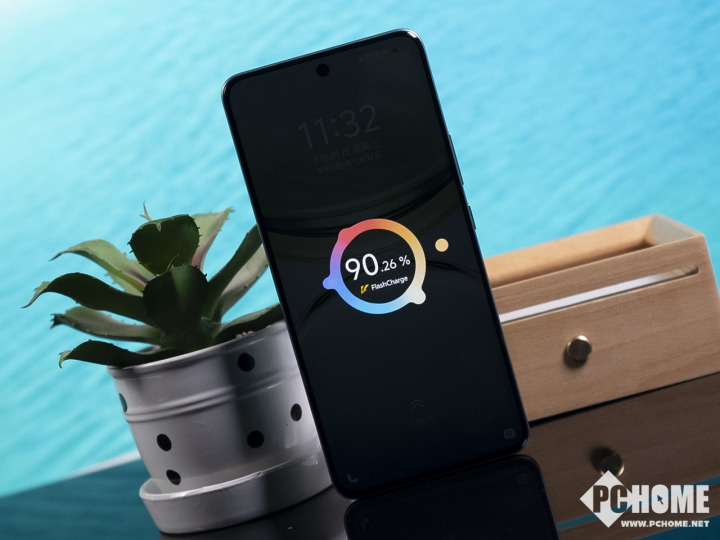 vivo Y300 Pro明日9点开售 官网最高300补贴|vivo_新浪科技_新浪网