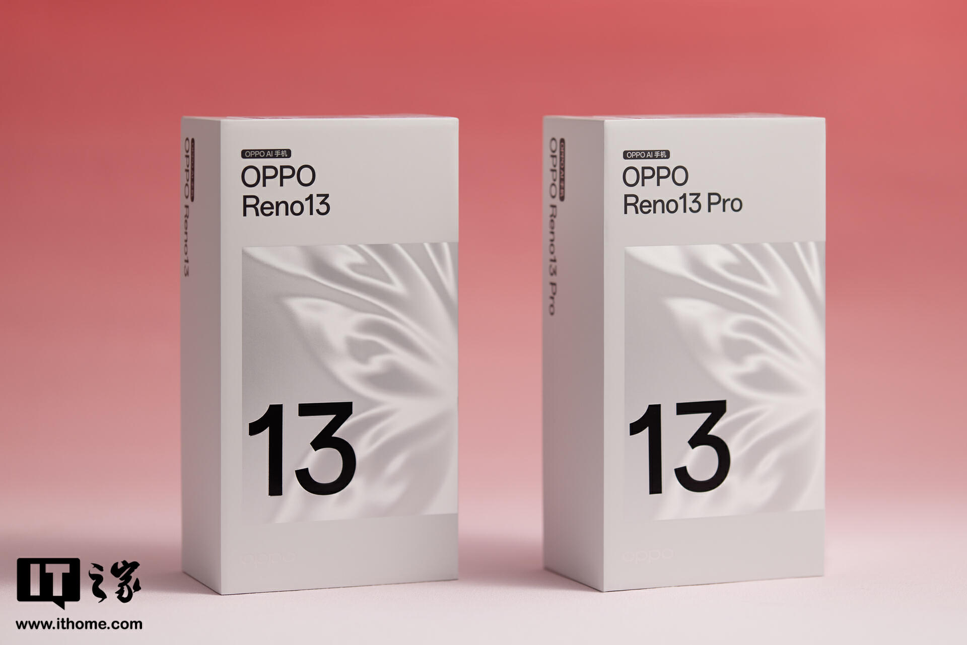 【IT之家开箱】OPPO Reno13 系列实拍图赏：四曲柔边小直屏，“超美小 OPhone”_新浪科技_新浪网