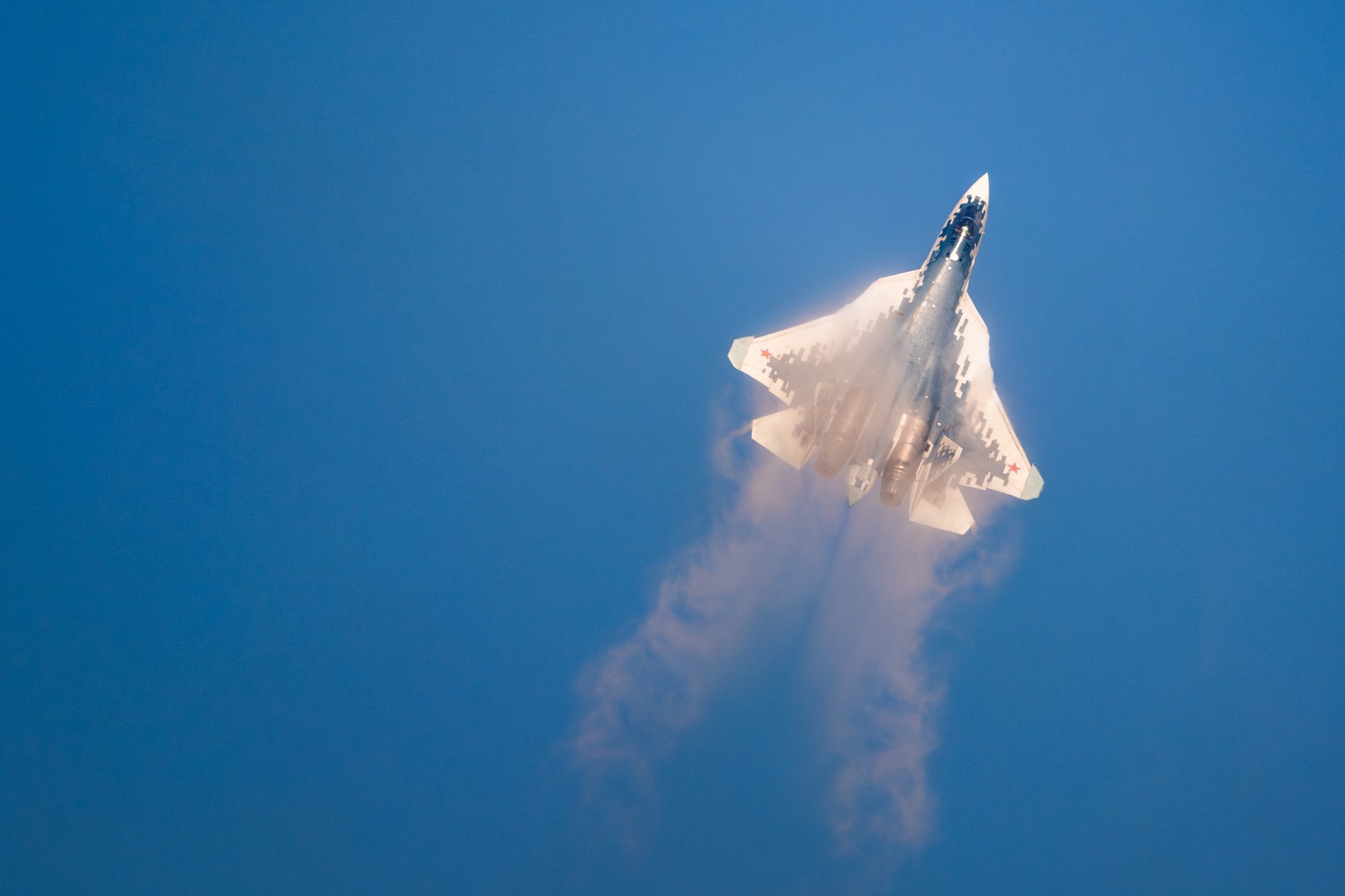 狂拍J35A、J20、SU57 尼康Z8、Z6III珠海航展拍摄体验|珠海航展_新浪科技_新浪网