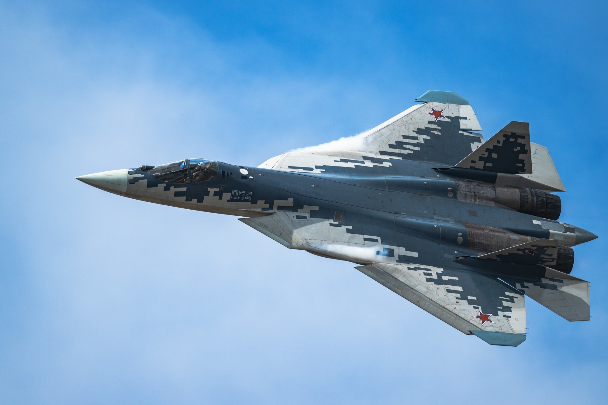 狂拍J35A、J20、SU57 尼康Z8、Z6III珠海航展拍摄体验|珠海航展_新浪科技_新浪网