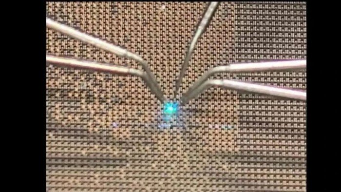 三安光电旗下艾迈谱开发的AMiP产品成功点亮|三安光电_新浪科技_新浪网