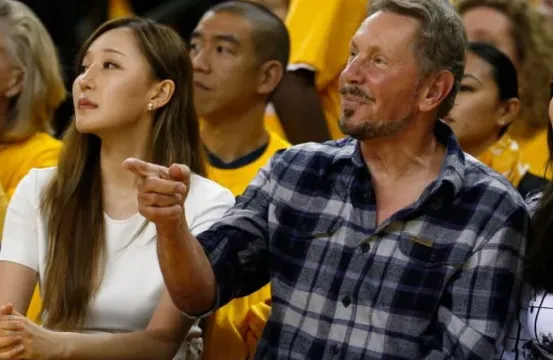 又结婚了！80岁甲骨文创始人拉里·埃里森找33岁“小邓文迪”，华裔朱乔琳如何俘获全球第三大富豪的心？|拉里·埃里森_新浪财经_新浪网