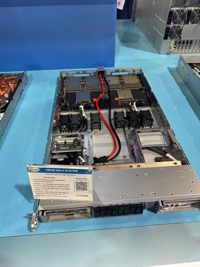 英伟达推出 GB200 NVL4 平台：144 核 CPU+4 GPU|英伟达_新浪财经_新浪网