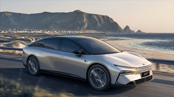 小鹏XOS天玑5.5.0正式开启公测 覆盖P7+、G6等多车型_新浪科技_新浪网