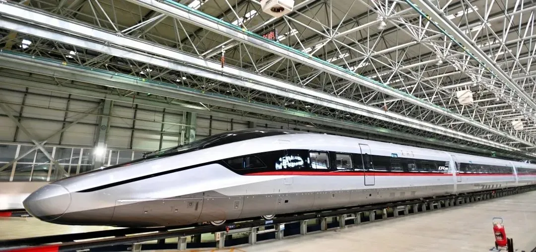 运营时速 400 公里全球最快，我国 CR450 动车组预计 2 年内完成所有试验_新浪科技_新浪网