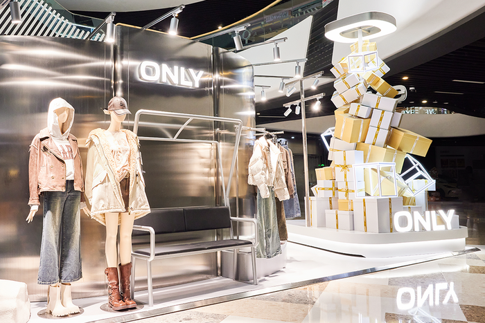 ONLY母公司还想在中国重新辉煌|女装_新浪财经_新浪网