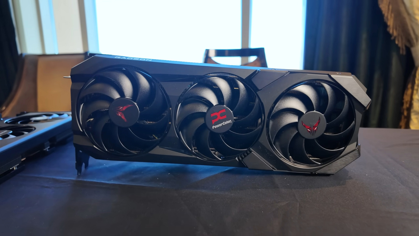 红魔降临：撼讯 RX 9070 XT Red Devil 官图放出，AMD RDNA 4 显卡首秀|红魔|IT之家|AMD_新浪科技_新浪网