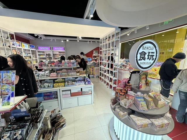 年销售近12亿元！上海二次元百强商场与知名品牌门店数均列全国第一|二次元_新浪财经_新浪网