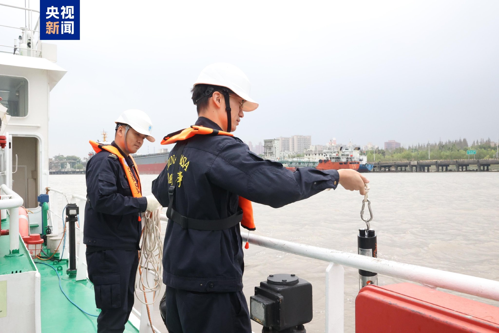 关注重点港口区域66个，2025年沿海港口航道图测绘工作启动|船舶_新浪财经_新浪网