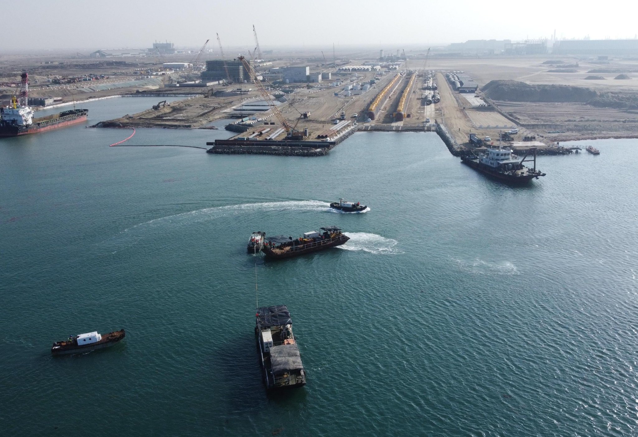 沙特吉赞工业城海水冷却项目HDPE管道成功出运安装|沙特_新浪财经_新浪网