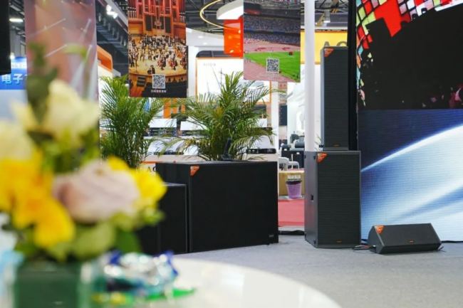 2025 GETshow圆满落幕！感恩同行，LAX与您共创声光未来！_新浪科技_新浪网