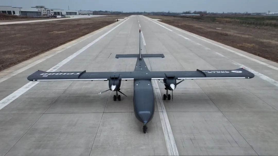 载重1吨级，大型无人运输机TP1000在青首飞|无人机_新浪财经_新浪网
