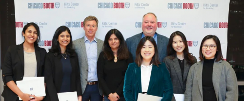 芝加哥大学布斯商学院：当产品管理遇上人工智能，会迸发出怎样的思维火花？_新浪新闻