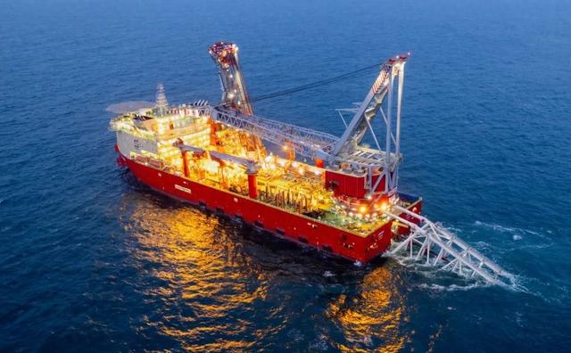 JSD6000深水起重铺管船海外首秀｜产业创新动态_新浪财经_新浪网