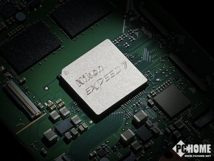 尼康推出Z5 II全画幅无反相机 旗舰配置下放单机身10999元|尼康|Z5|无反相机_新浪科技_新浪网